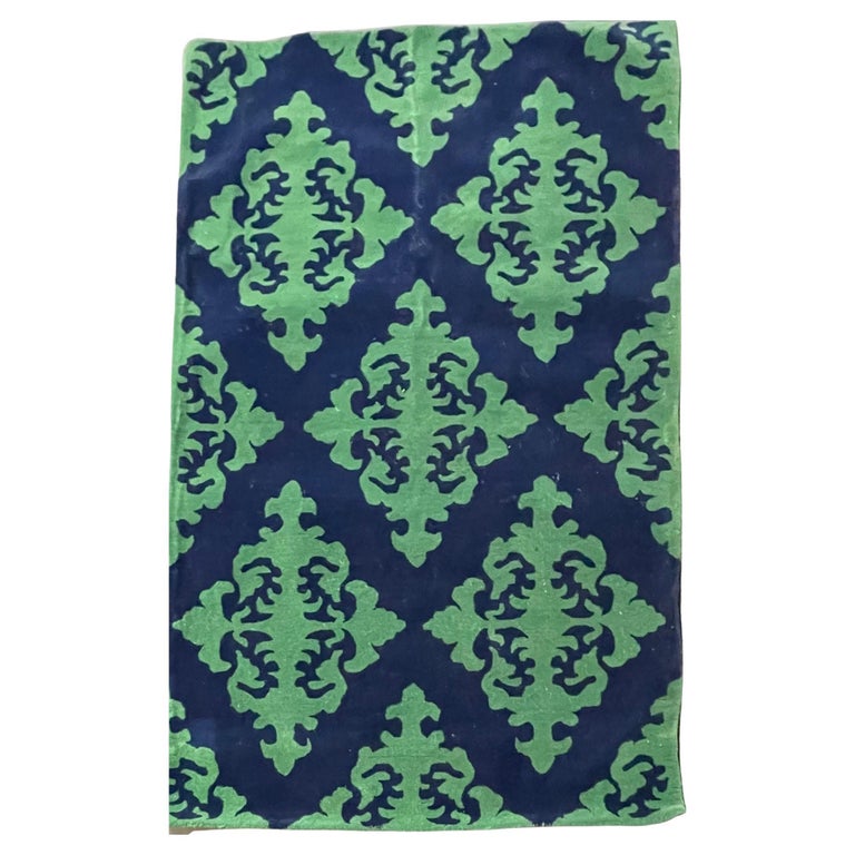 A Modern Wool Carpet, Rug, Wool Five by Seven Feet Nine Inches For Sale ...