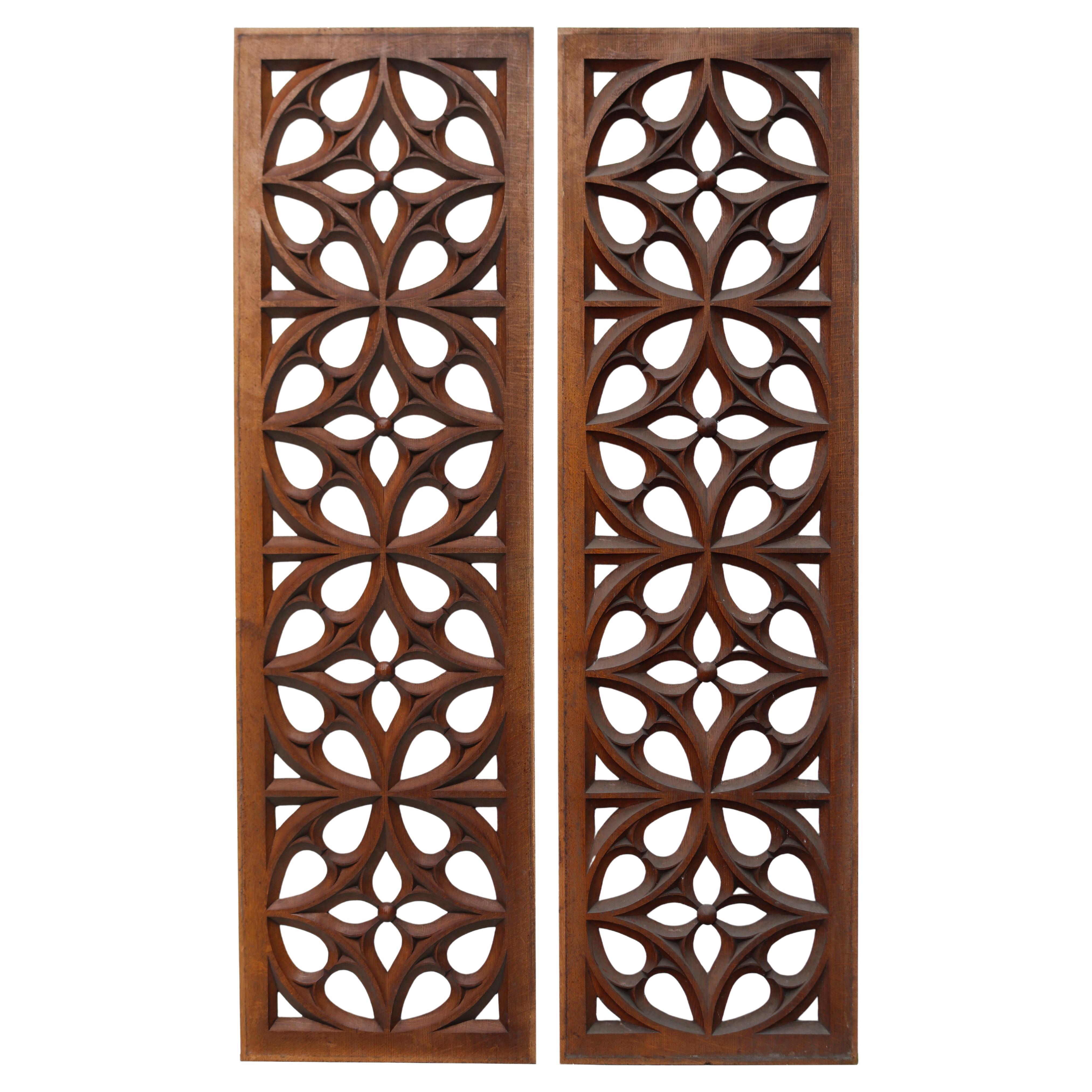 Pair of Carved Oak Panels For Sale at 1stDibs