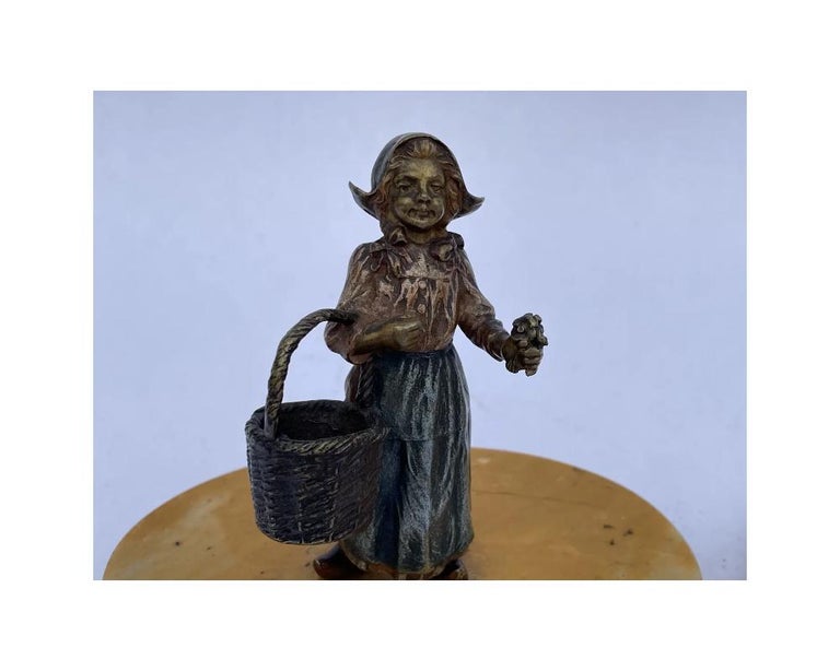 Pair of Austrian Vienna Bronze Figures Lovers Statues For Sale at 1stDibs