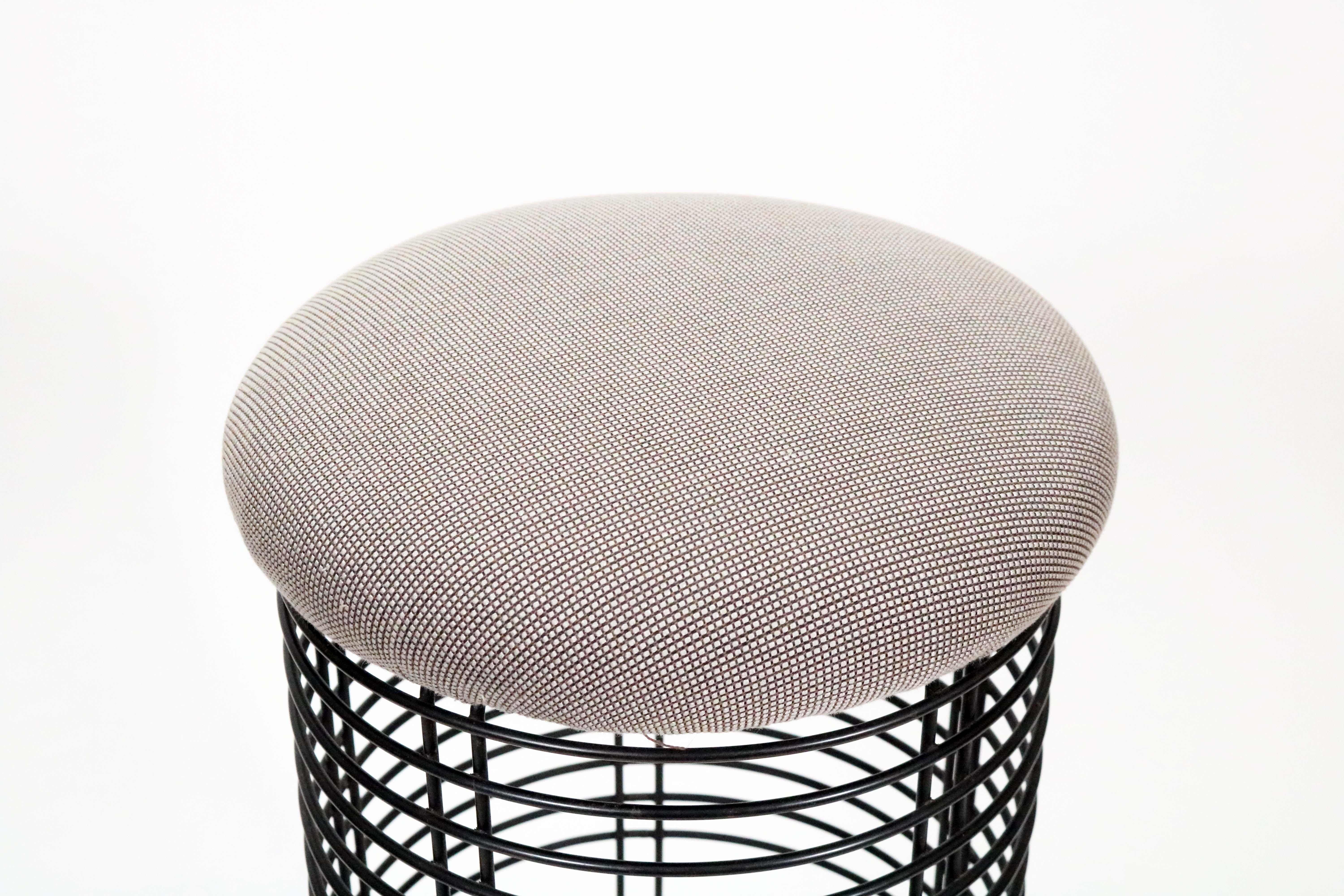 Pair of Bar Stools by Verner Panton at 1stDibs | legless bar stools