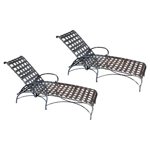 A Pair of Brown Jordan 'Roma' Chaise Lounges For Sale at 1stDibs