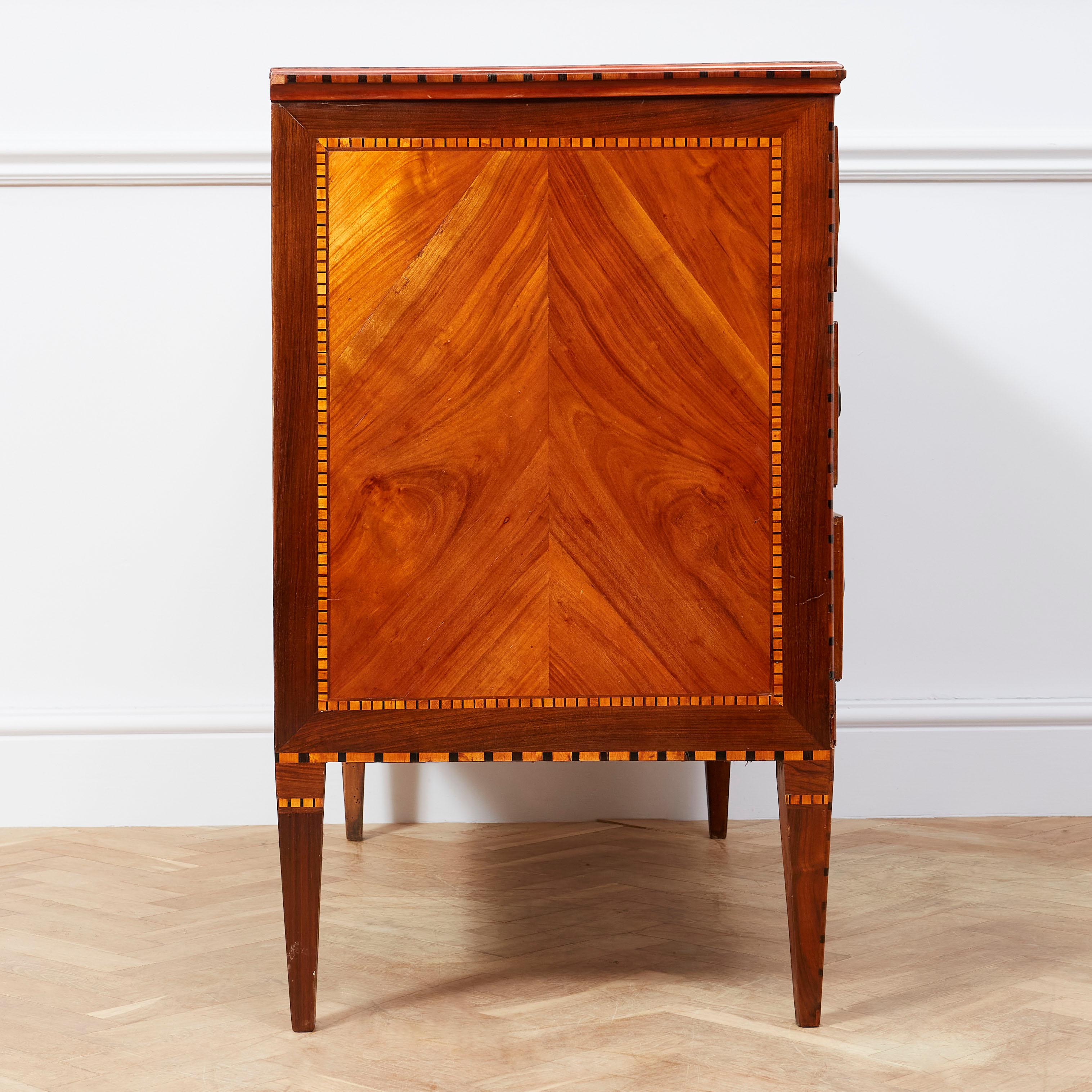 Pair of Fine Late 18th / Early 19th Century Italian Commodes at 1stDibs