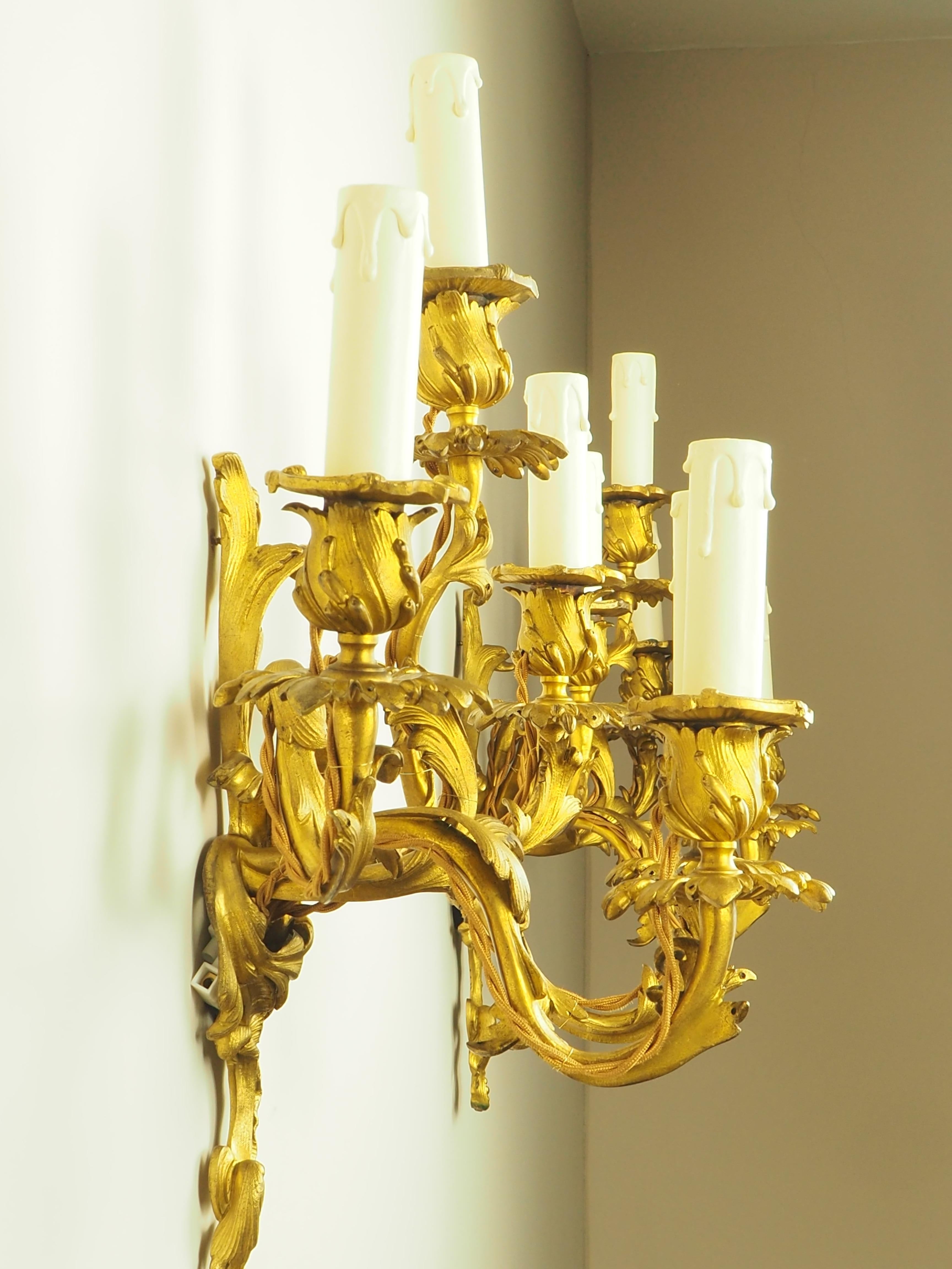 A Pair of French Ormolu Rococo 5 Arm Gilt Bronze Wall Lights, Circa ...