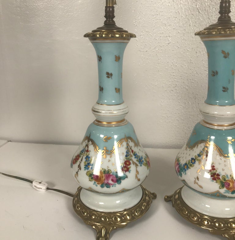 Pair of Hand Painted and Gilt Paris Porcelain Lamps For Sale at 1stDibs