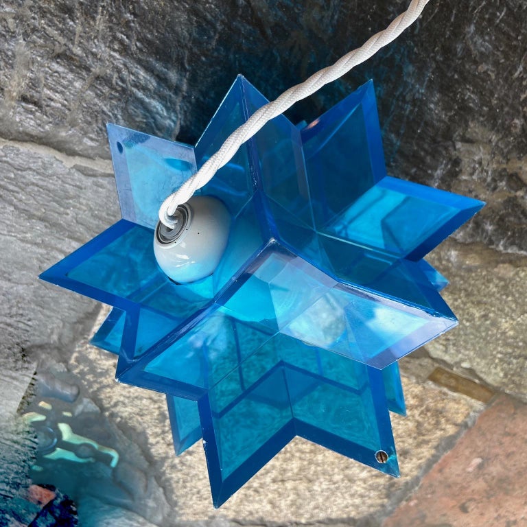 Pair of Midcentury Italian Blue Acrylic Perspex Star Shaped Table Lamps ...