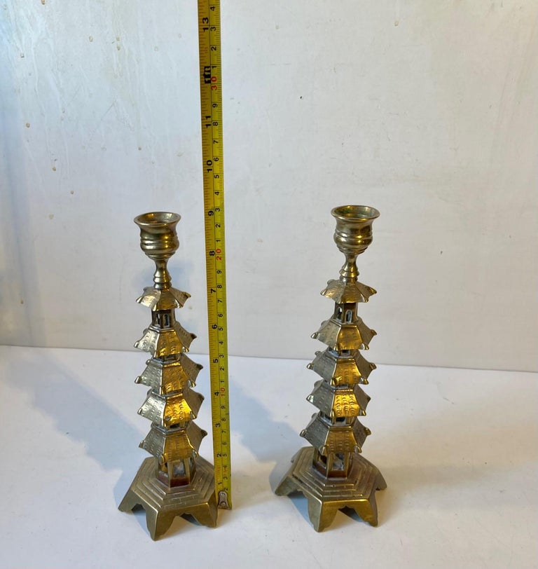 Pair of Old Chinese Pagoda Candlesticks in Brass For Sale at 1stDibs
