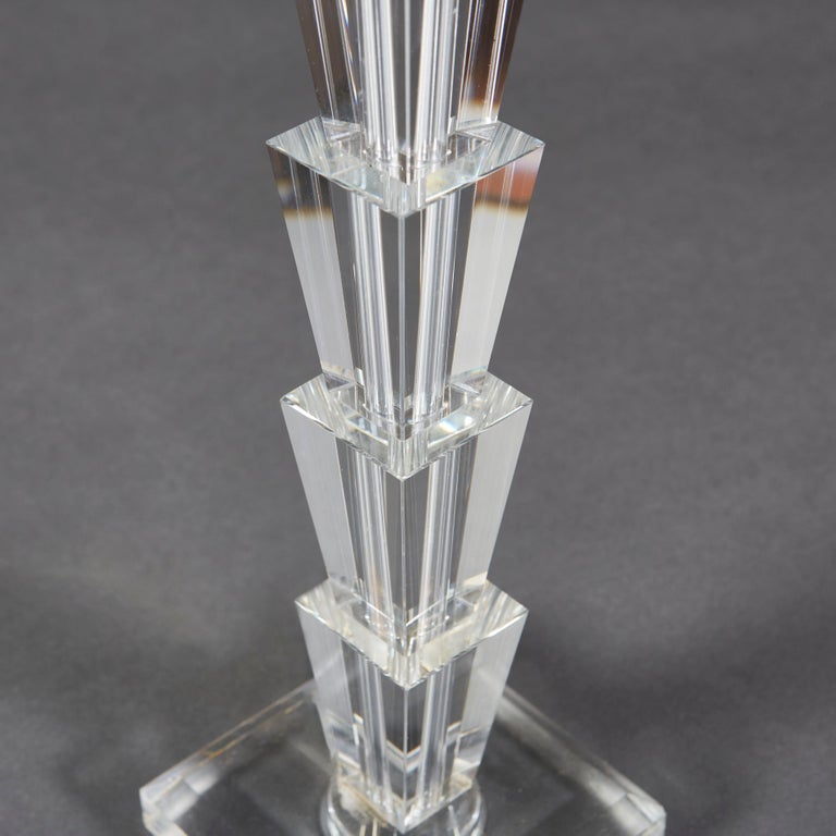 Pair of Stepped Lucite Column Lamps For Sale at 1stDibs