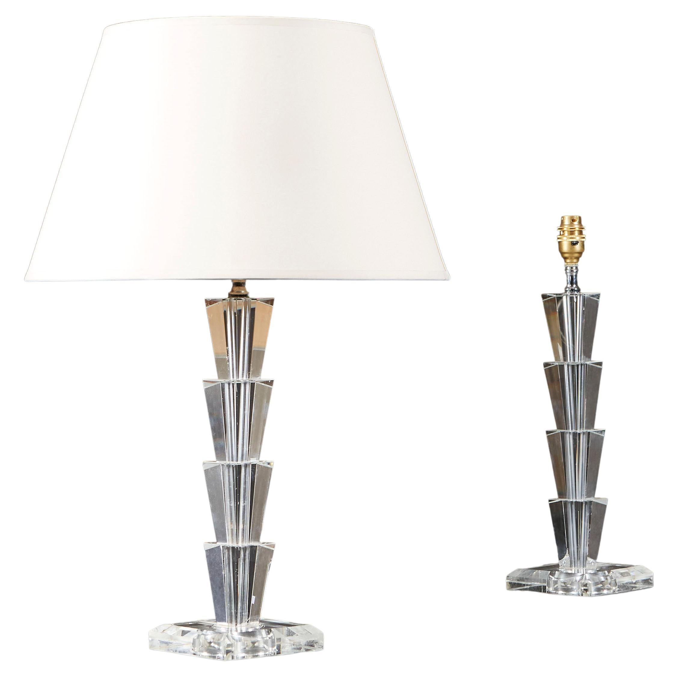 Pair of Clear Lucite Rod, Walnut and Black Enamel Column Table Lamps ...