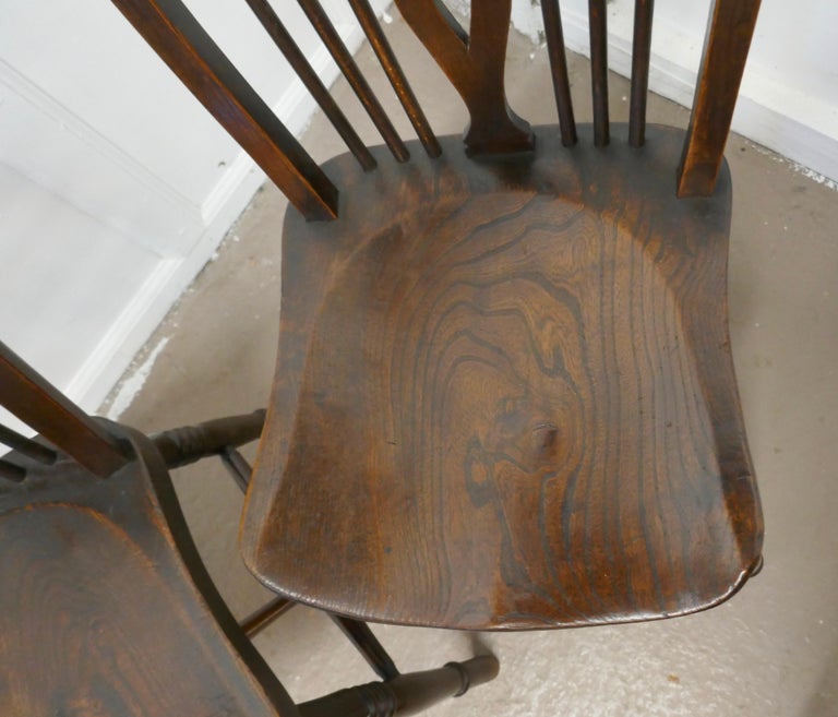 Pair of Victorian Beech and Elm Wheel Back Chairs at 1stDibs ...