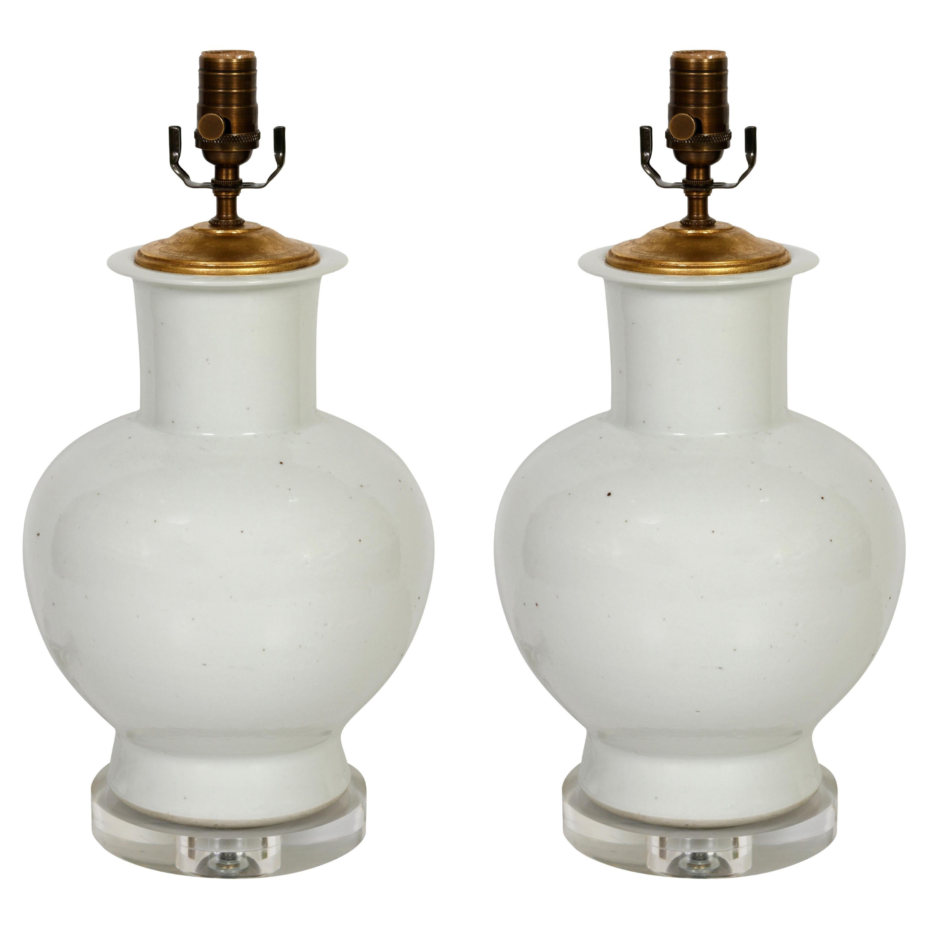 Pair of Blue and White Chinese Export Lamps at 1stDibs