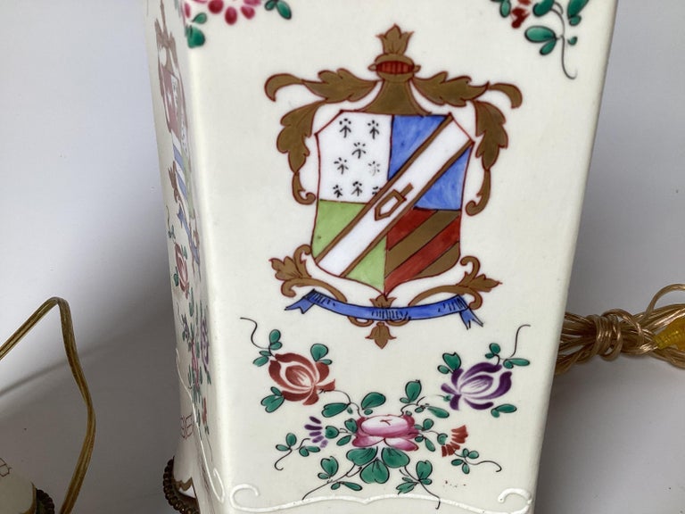 Pair Samson Style Armorial Lamps For Sale at 1stDibs | samson styles