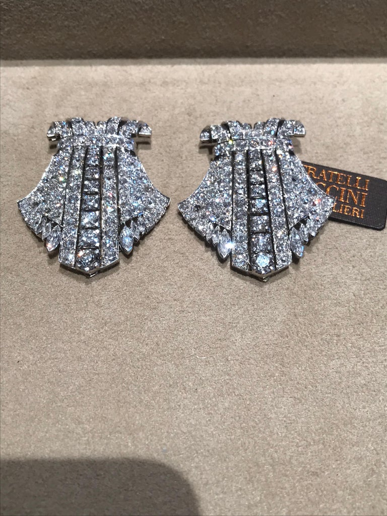 Platinum Pair of Art Deco Brooch Double Click Closure, Pt 46.00 Dm 22 ...