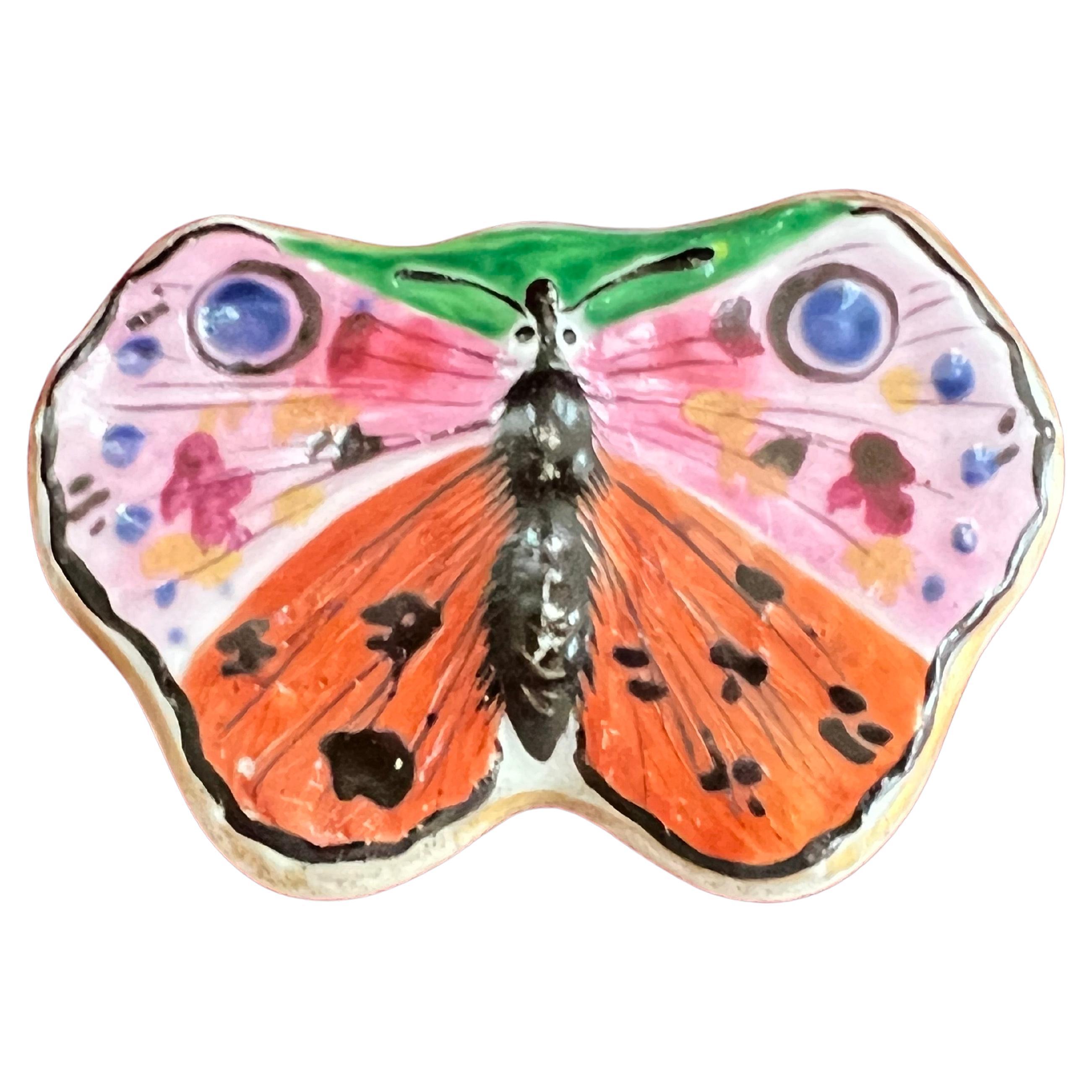 A rare English Porcelain Trinket Box in the form of a Butterfly c.1820 ...