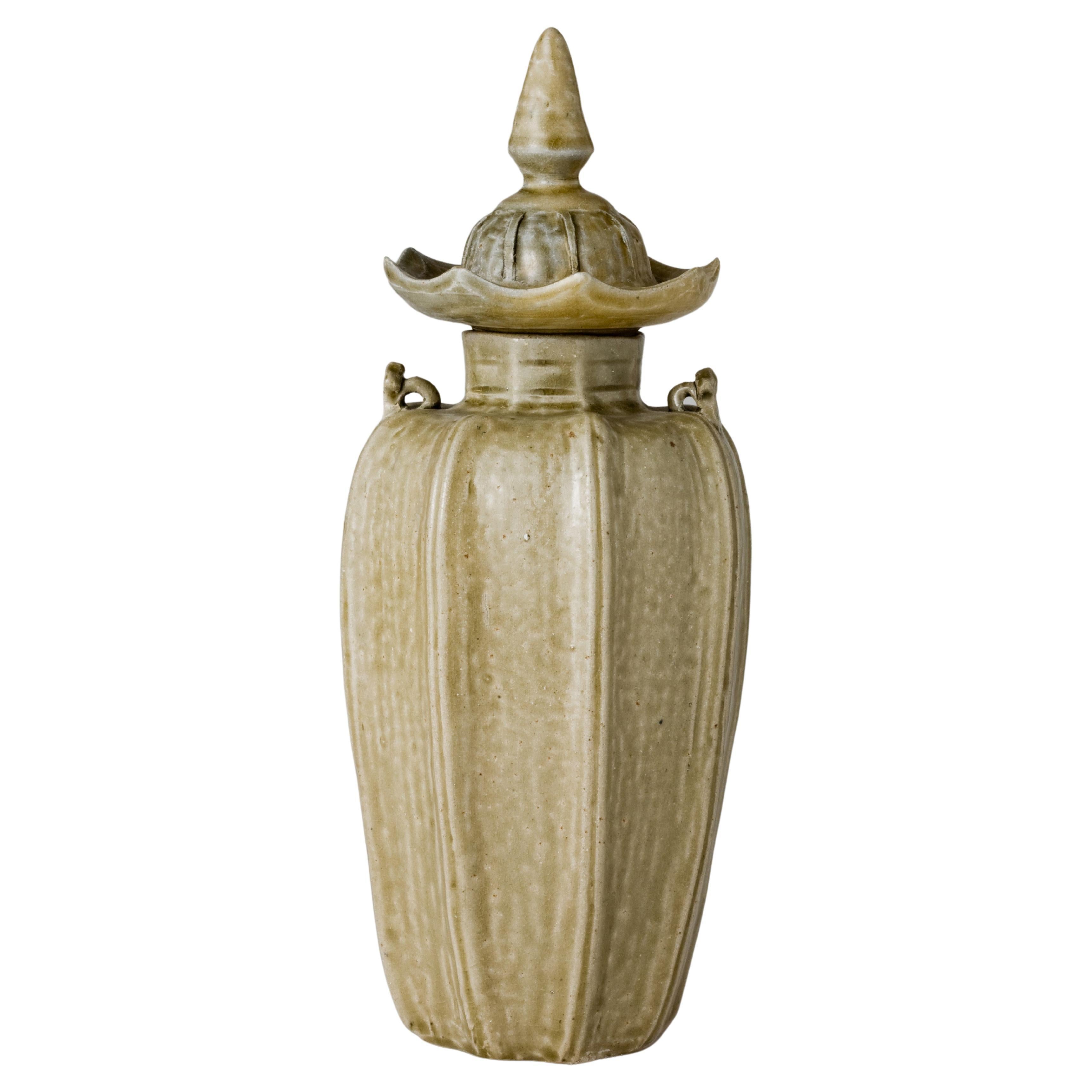 Rare Yue Celadon-Glazed Vessel, Jin dynasty (265-420) For Sale at 1stDibs