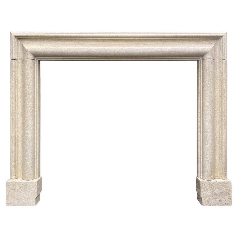 Cheminée à boudin en pierre polie de récupération En vente sur 1stDibs