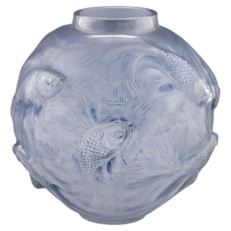 A Rene Lalique Blue Staled Formose Vase, Circa 1924 For Sale at 1stDibs