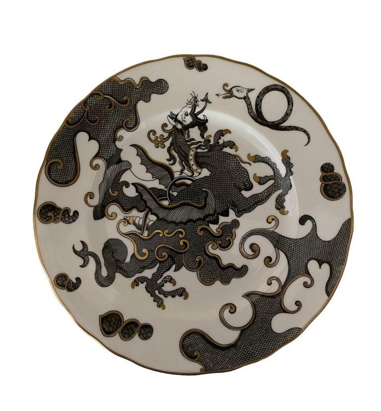 Set of 10 Royal Worcester Black Dragon Dinner Plates For Sale at 1stDibs