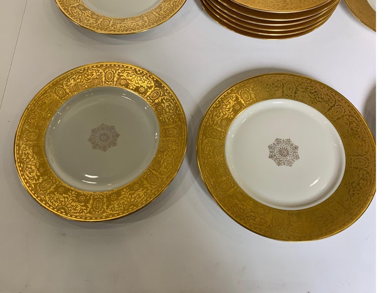 Set of 12 Wide Gold Bordered Service Plates For Sale at 1stDibs