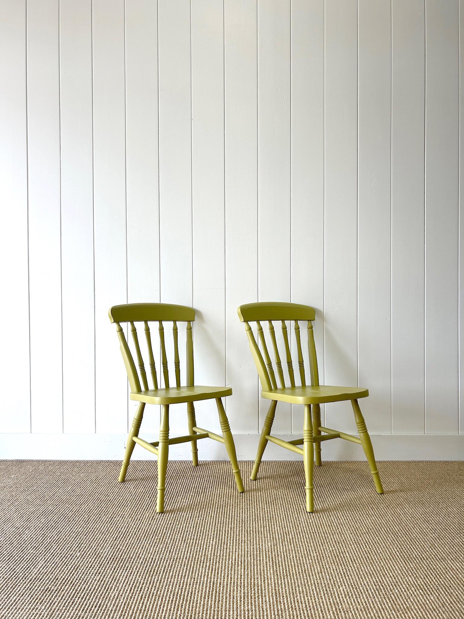 A Set of 5 Antique Ash Spindle Back Side Chairs For Sale at 1stDibs