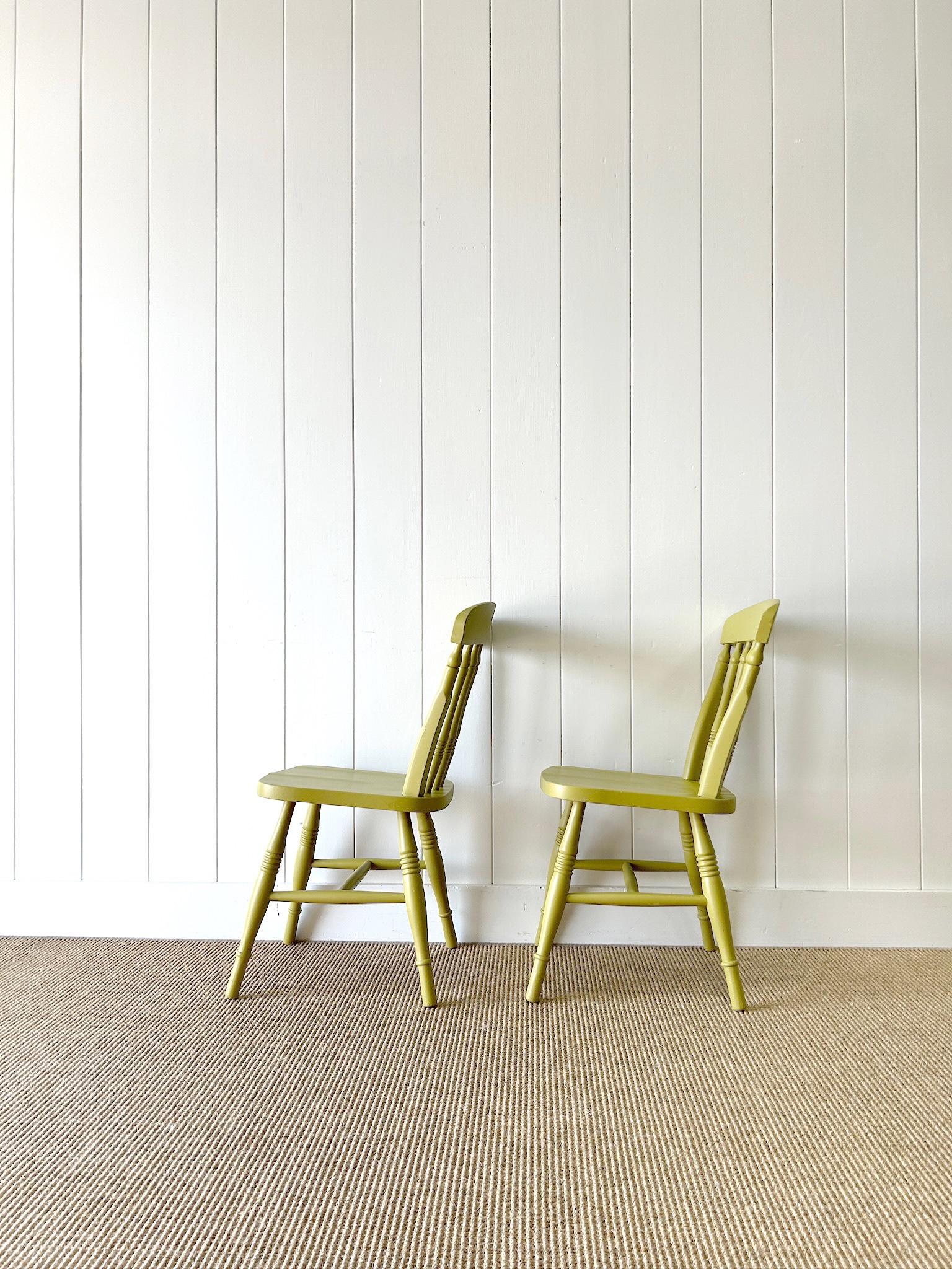 A Set of 5 Antique Ash Spindle Back Side Chairs For Sale at 1stDibs