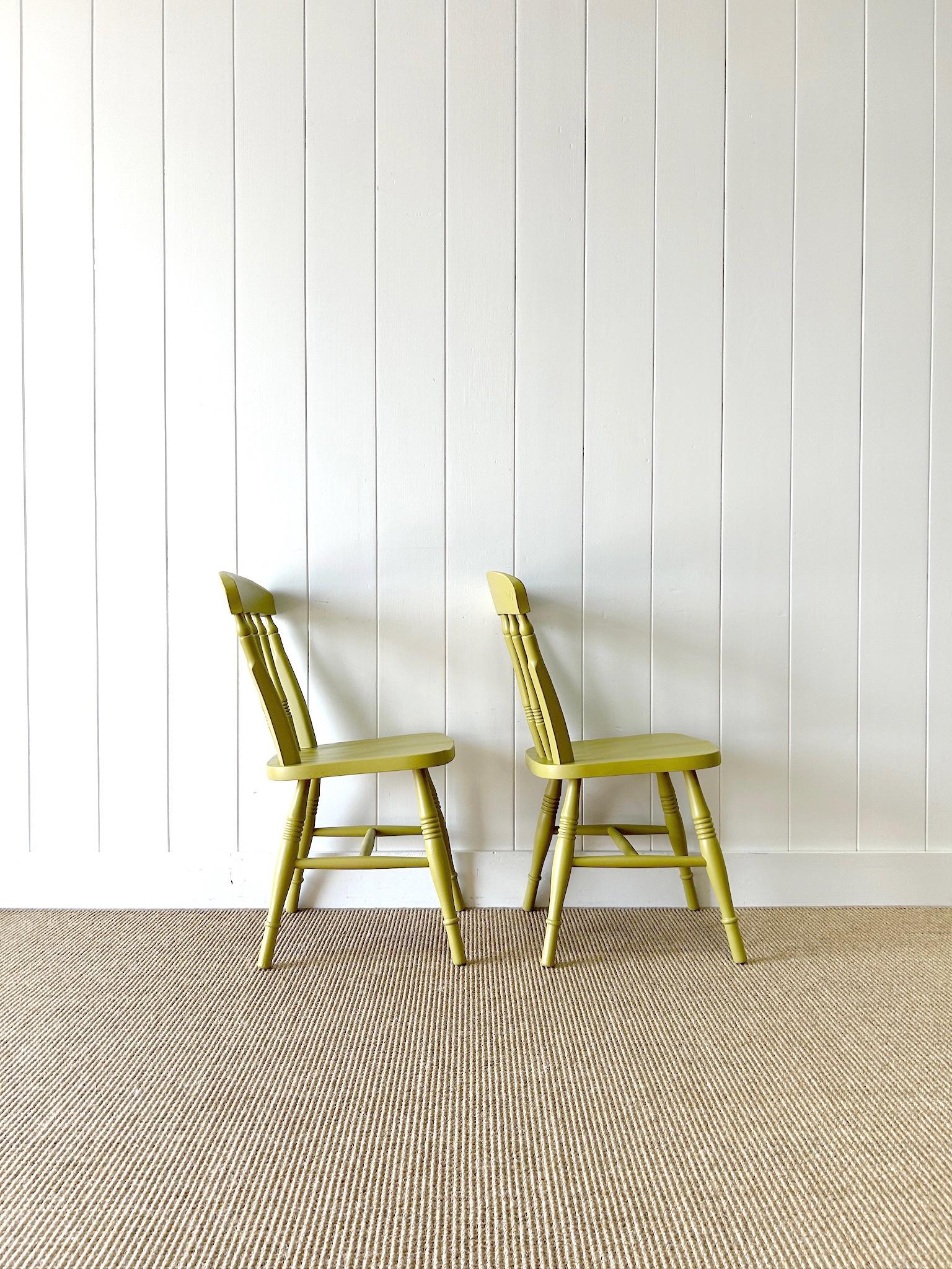 A Set of 5 Antique Ash Spindle Back Side Chairs For Sale at 1stDibs
