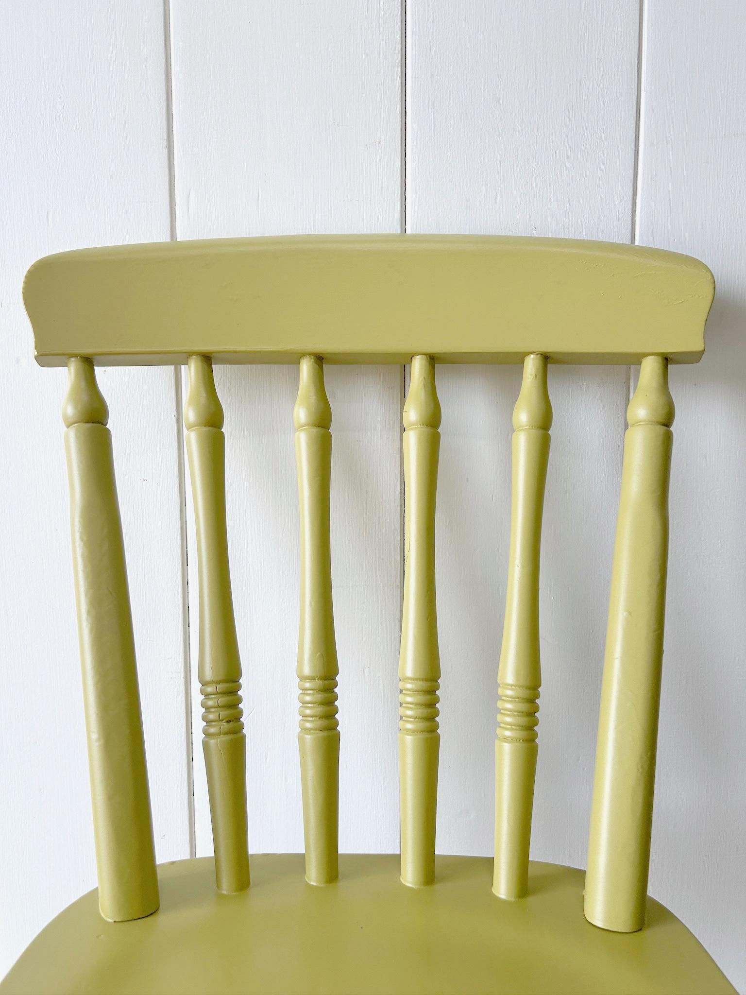 A Set of 5 Antique Ash Spindle Back Side Chairs For Sale at 1stDibs