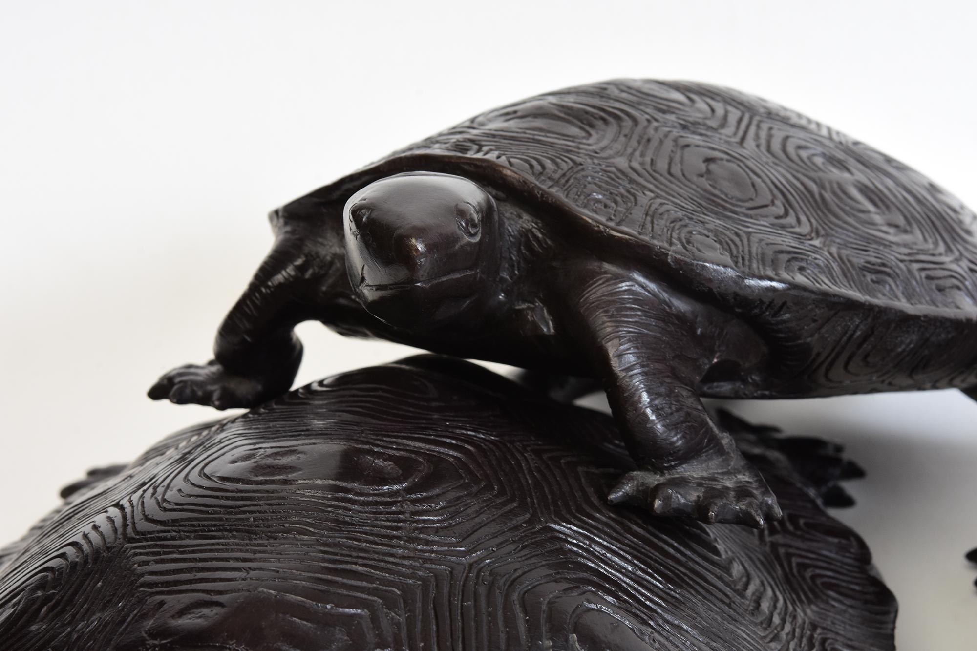 A Set of Finely Cast Asian Bronze Triple Tortoises Animal Statues For ...