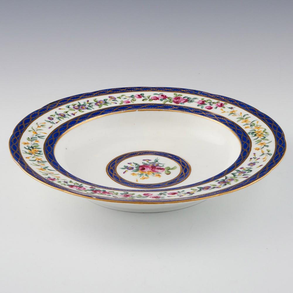 A Sevres Porcelain Soup Plate Assiette a Potage, 1793 For Sale at 1stDibs