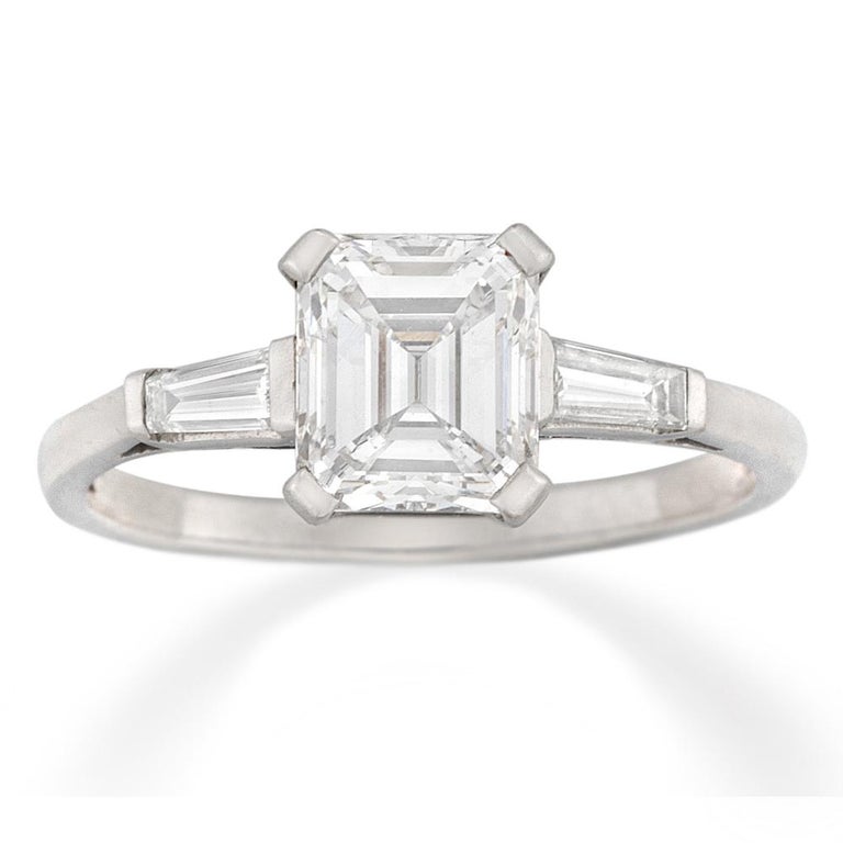 Single Stone Solitaire Diamond Ring For Sale at 1stDibs