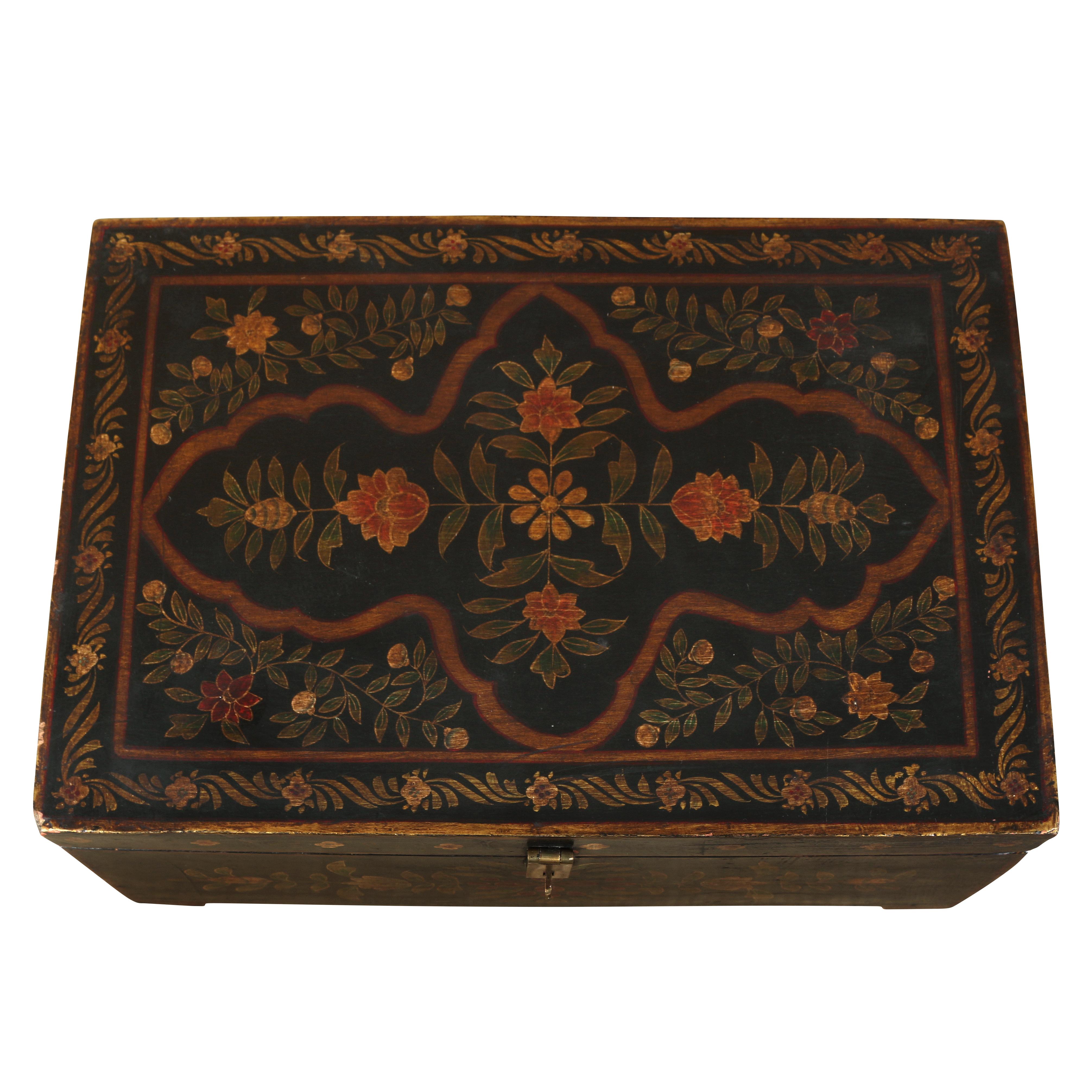 Small Painted Box with Floral Design For Sale at 1stDibs