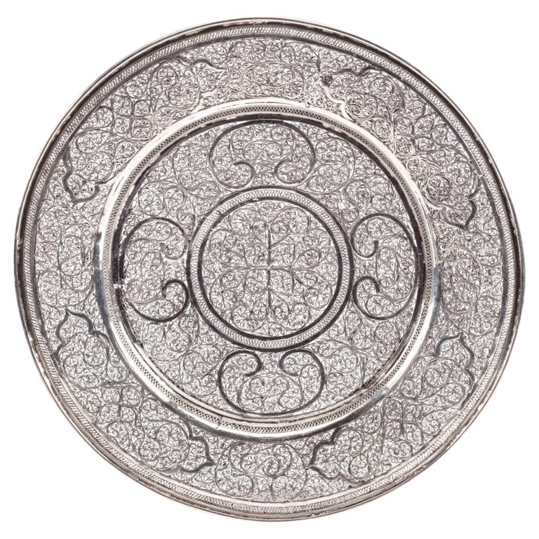 A splendid and heavy late 17th century Dutch-colonial silver filigree ...