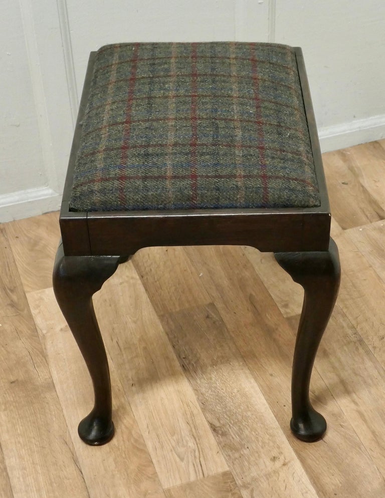 A Sturdy Victorian Oak and Tweed Library Stool. For Sale at 1stDibs
