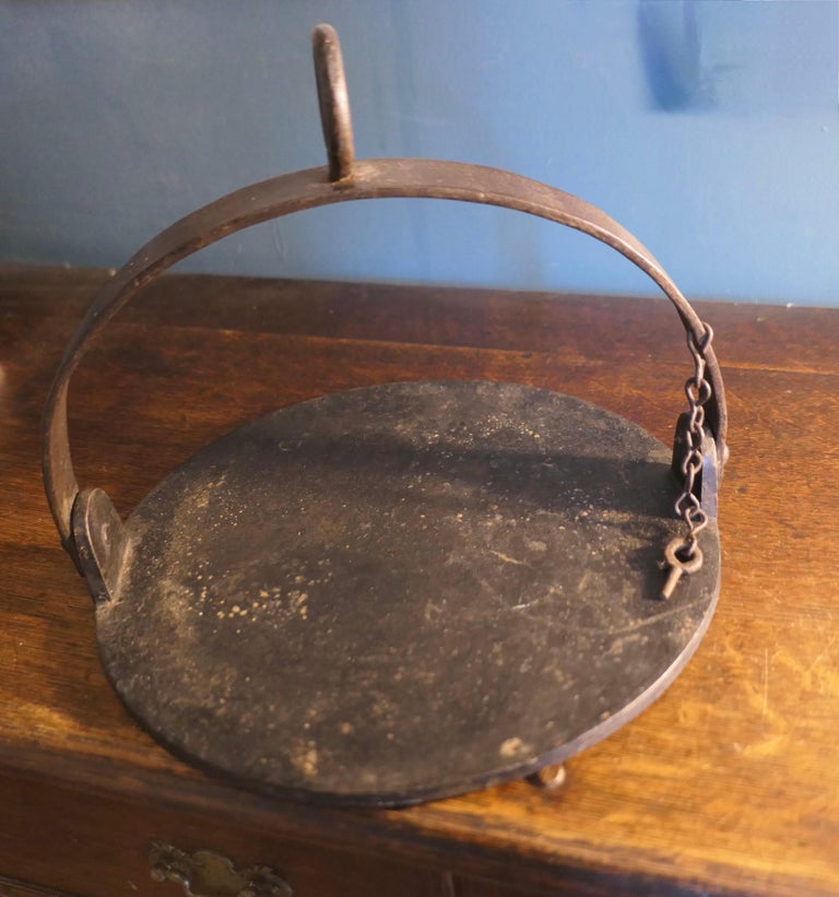 A Traditional Welsh Plate Pancake Griddle/Girdle Traditional 10” Iron ...