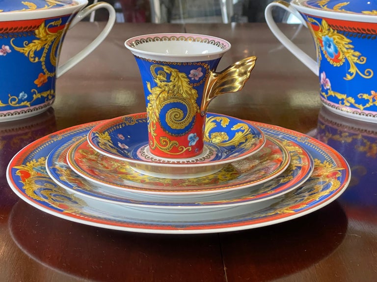 Versace Primavera Place Setting For Sale at 1stDibs
