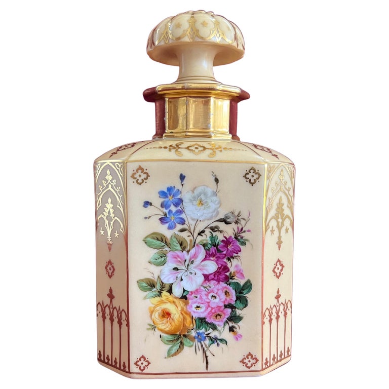 Very Fine Paris Porcelain Scent Bottle C.1840 For Sale at 1stDibs
