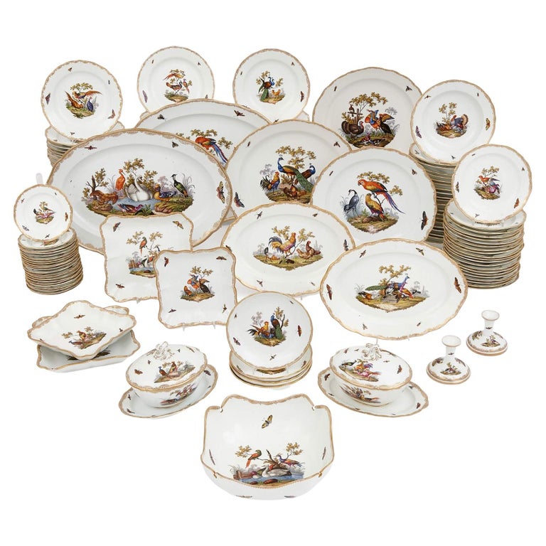 Very fine and extensive Meissen Porcelain Dinner Service at 1stDibs