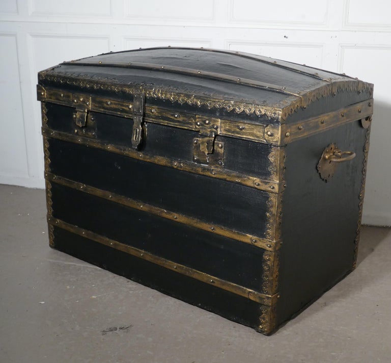 Victorian Canvas Dome Top Traveling Trunk For Sale at 1stDibs