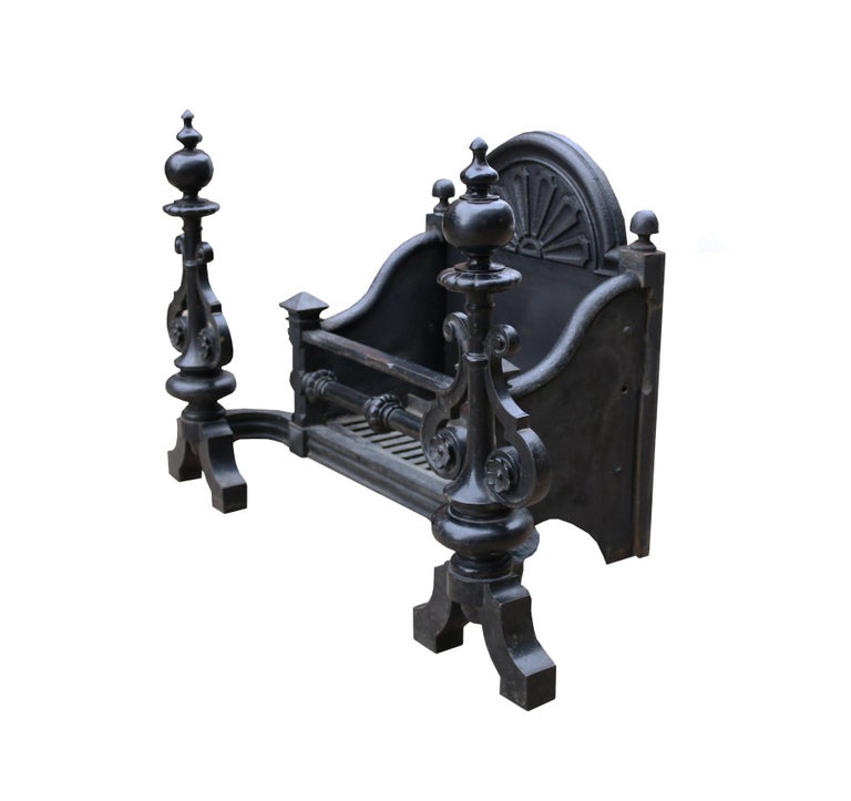 Victorian Period Antique Fire Grate For Sale at 1stDibs