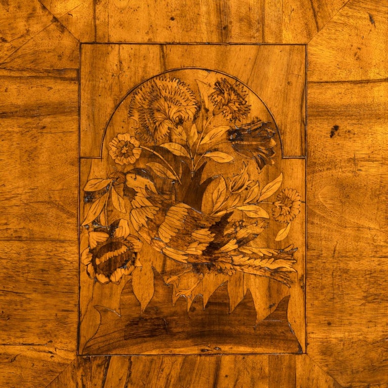 William and Mary Marquetry Walnut Veneered Chest of Drawers at 1stDibs
