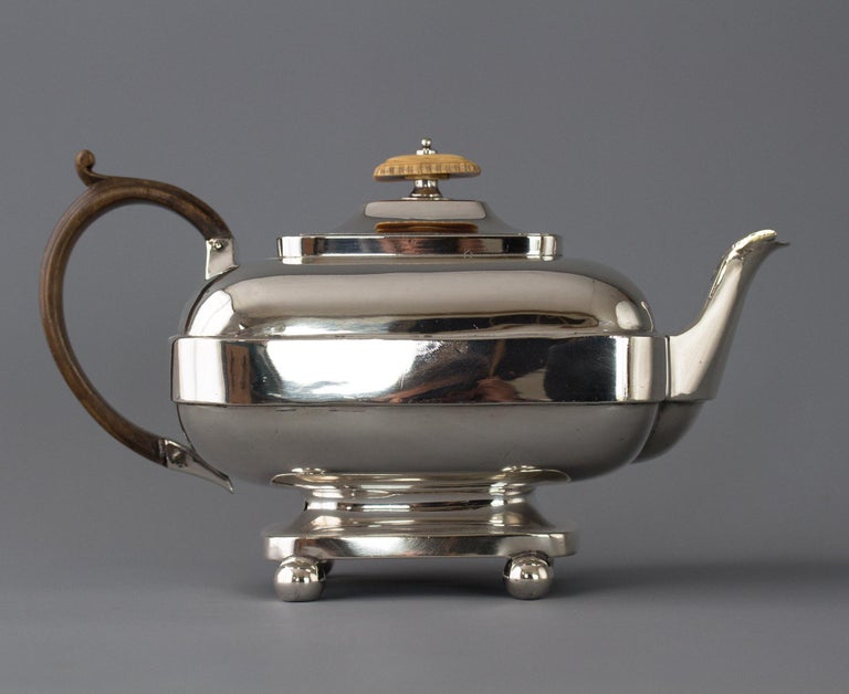 York Silver Teapot, Barber and Whitwell, York, 1815 For Sale at 1stDibs