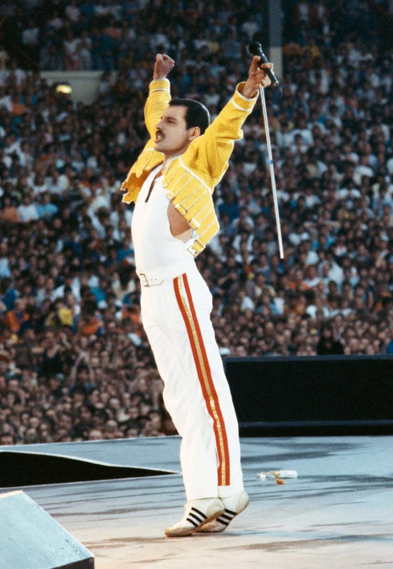 Richard Young - Freddie Mercury, Queen in Concert, Magic Tour, Wembley ...