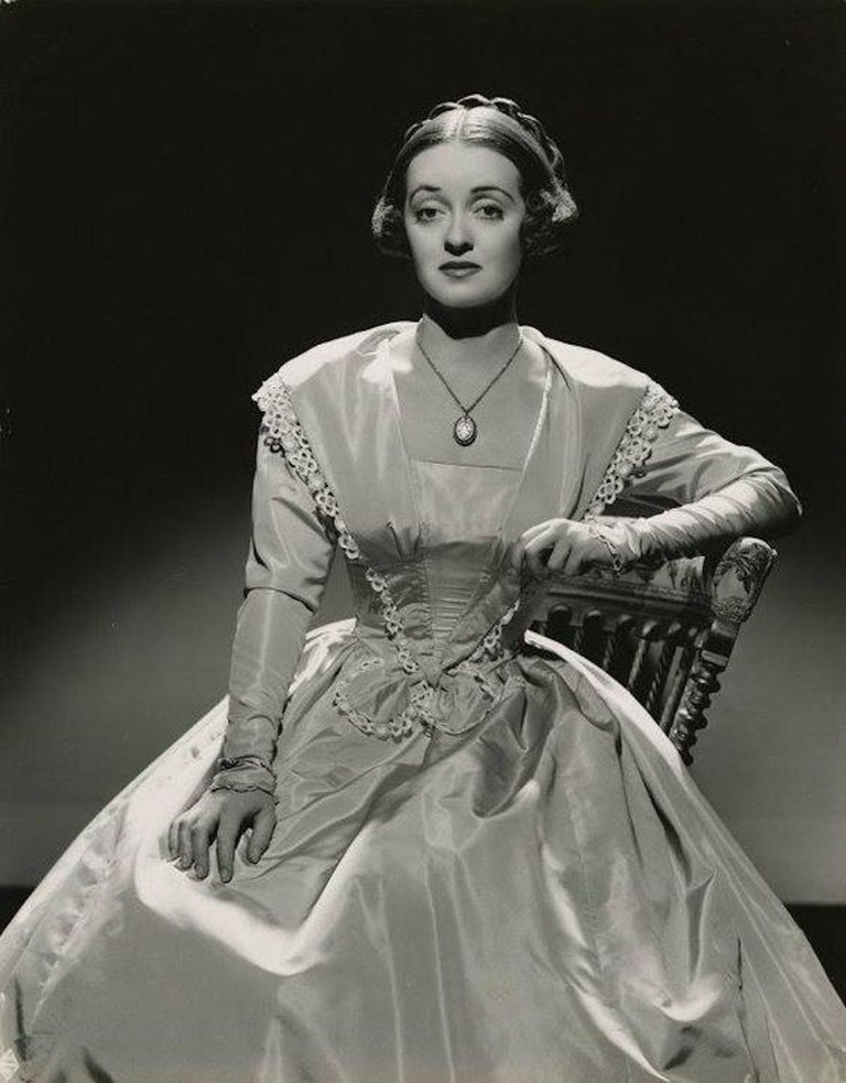 Janice Pettee - Bette Davis Statue For Sale at 1stDibs