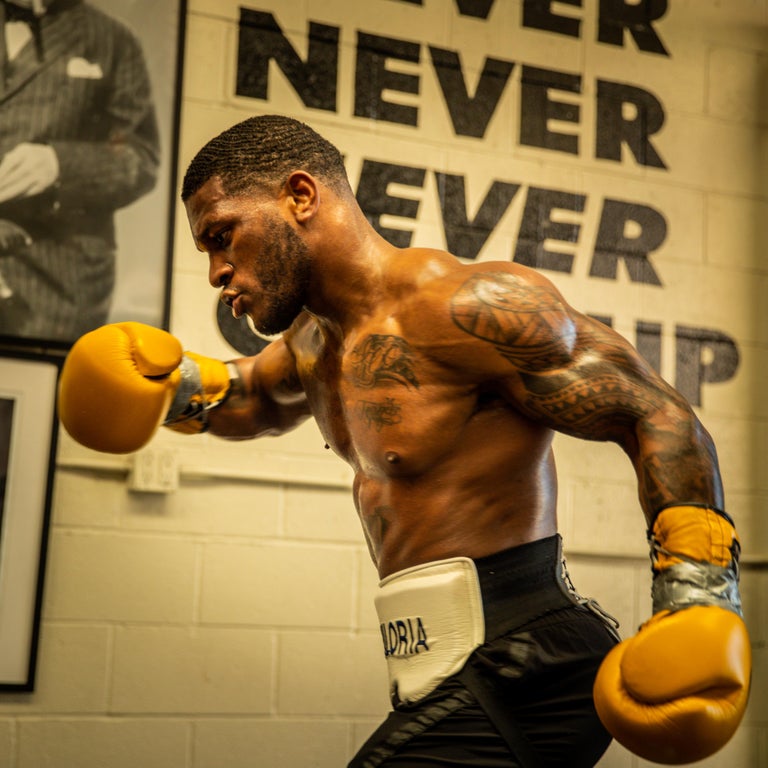 Mayumi Cabrera - USA Boxer, Kurt Scoby, Pro boxer, Color photography ...