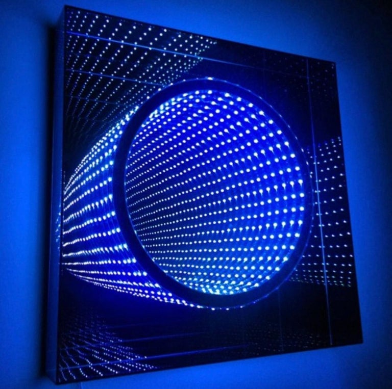 Falcone - Infinity Circle, LED Mirror Sculpture For Sale at 1stDibs