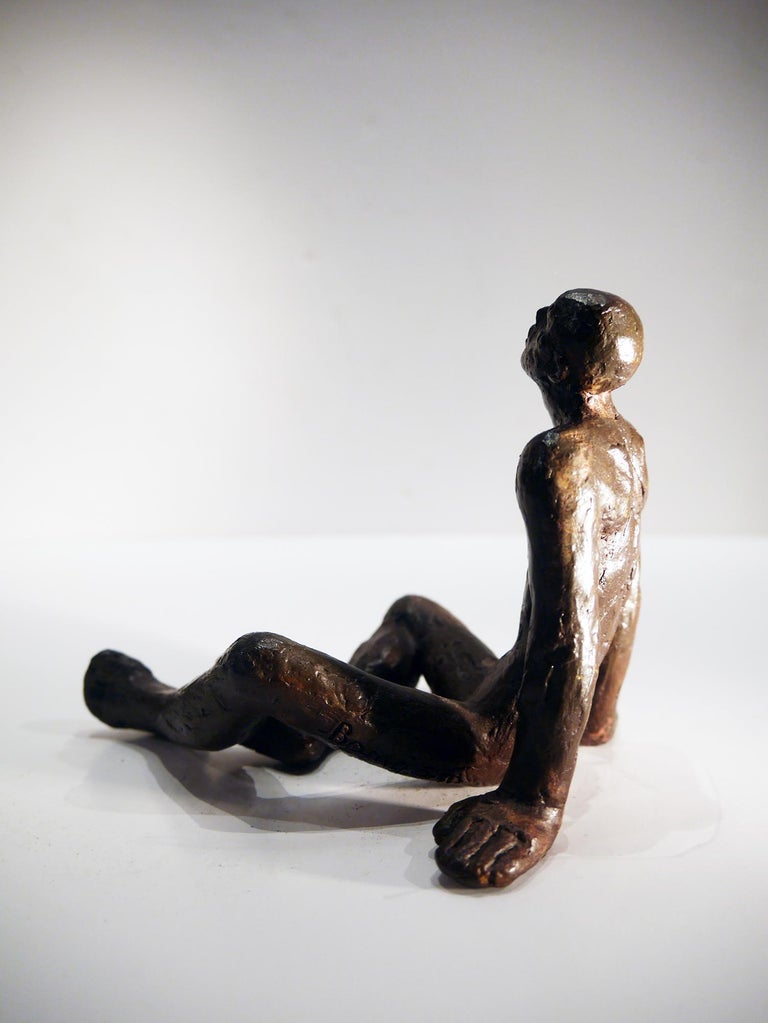 Maguy Banq - L'homme assis, sculpture bronze, figurative human figure ...