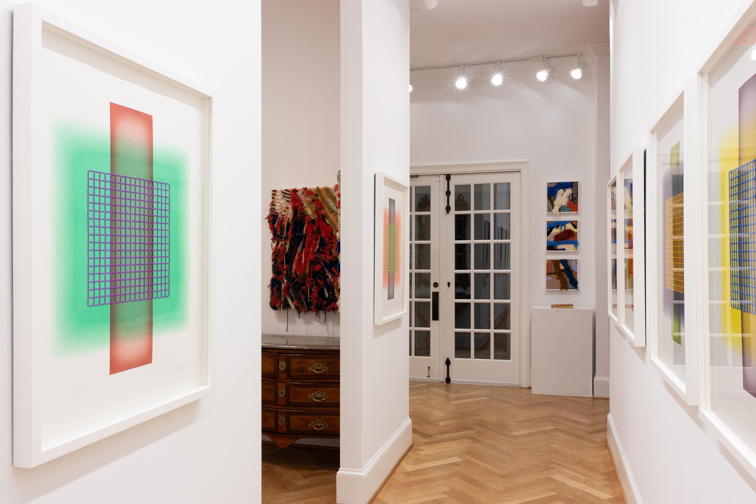 Gretchen Wagner - 'Color Interaction IV (9)' - color theory, glass beads, bright, saturated ...