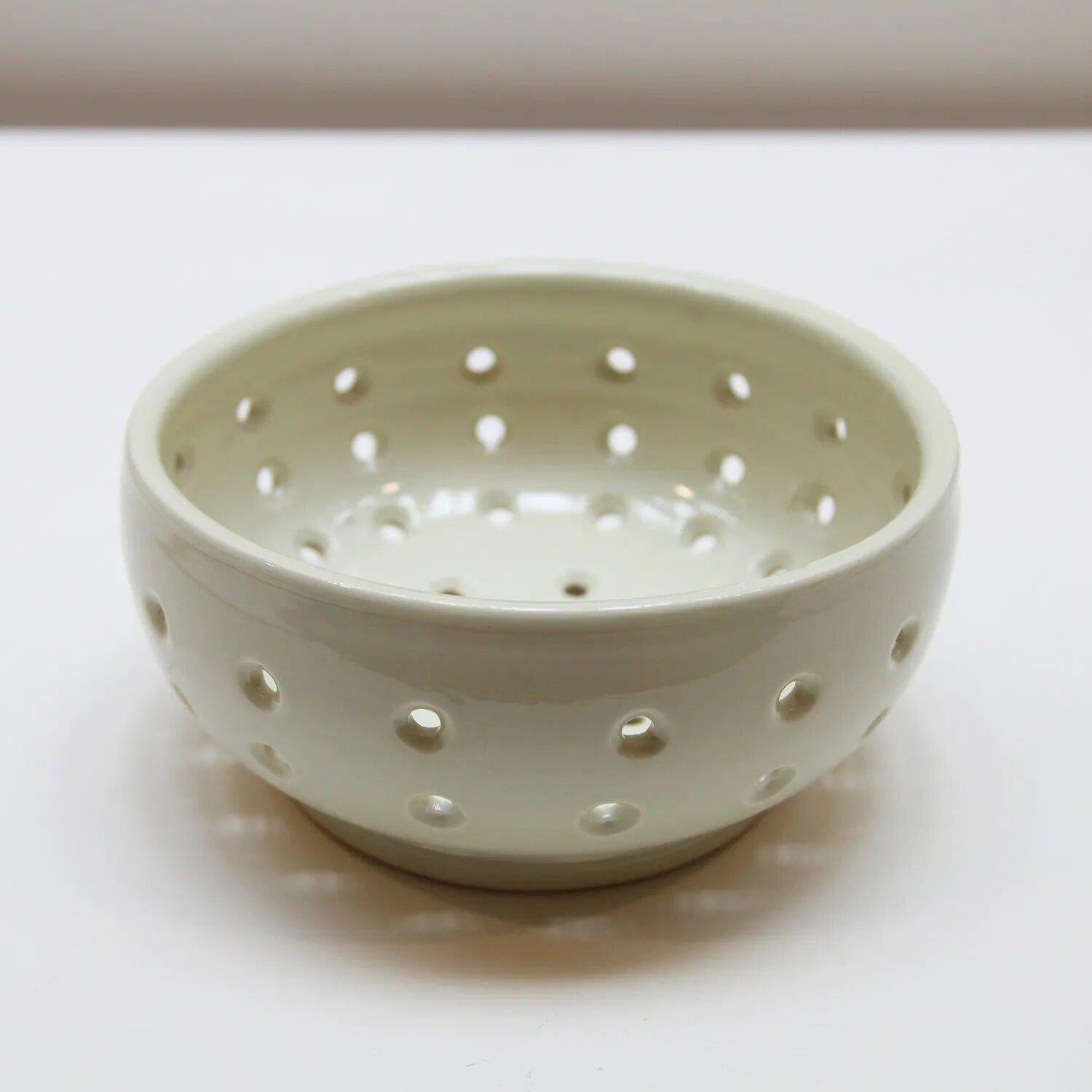 Ron Carlson - Ceramic Functional White Wide Colander For Sale at 1stDibs