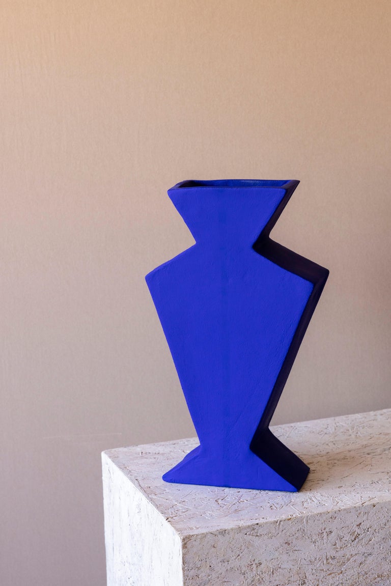 Zeynep Severge - SEVERJ SIGNATURE VASE I For Sale at 1stDibs