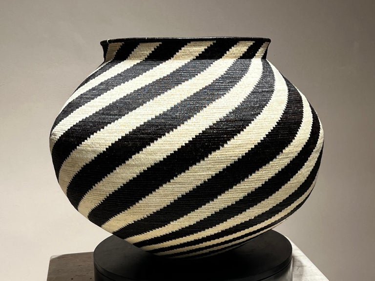 Unknown - Black and White Spiral Basket, Wounaan Tribe, Darien ...