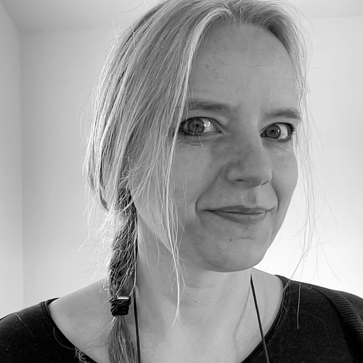 Renate Frotscher - MAURS 15600 - 1stDibs